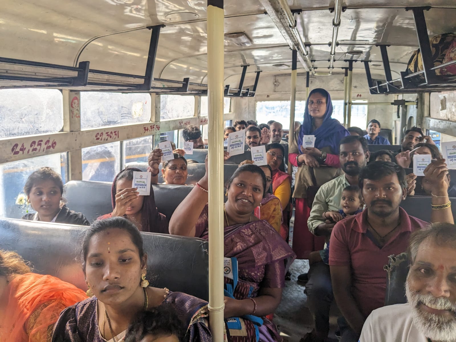 വാഗ്ദാനം പാലിച്ച് സര്‍ക്കാര്‍; തെലങ്കാനയില്‍ ഇനി സ്ത്രീകള്‍ക്ക് ബസ് ...
